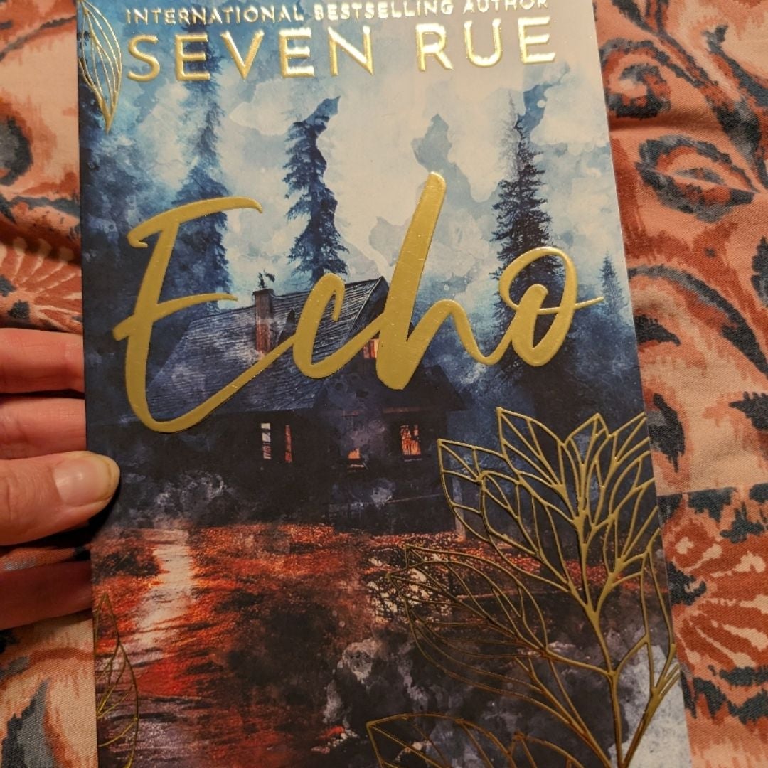 Echo by Seven Rue, Paperback | Pangobooks