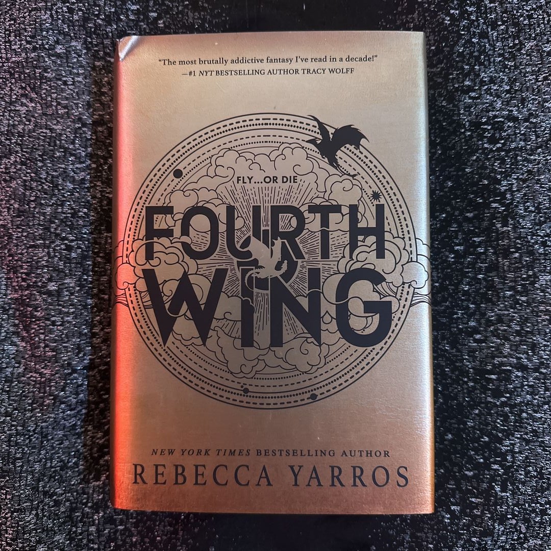 Fourth Wing by Rebecca Yarros, Hardcover | Pangobooks