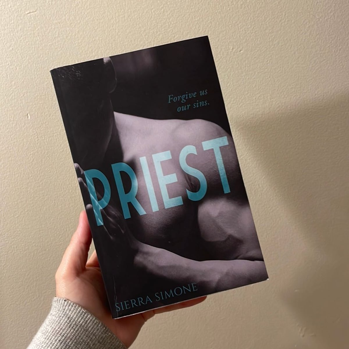 Priest by Sierra Simone, Paperback | Pangobooks