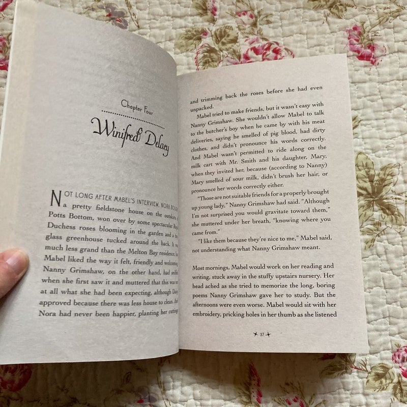 The Marvelous Magic of Miss Mabel by Natasha Lowe, Paperback | Pangobooks