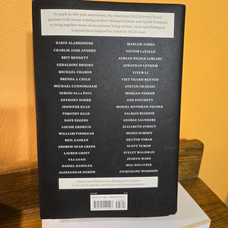 Fight of the Century by Dave Cole, Viet Thanh Nguyen, Jacqueline ...