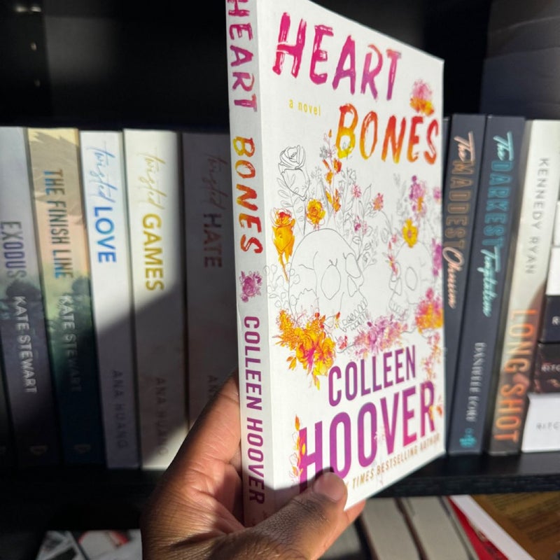 Heart Bones by Colleen Hoover, Paperback | Pangobooks