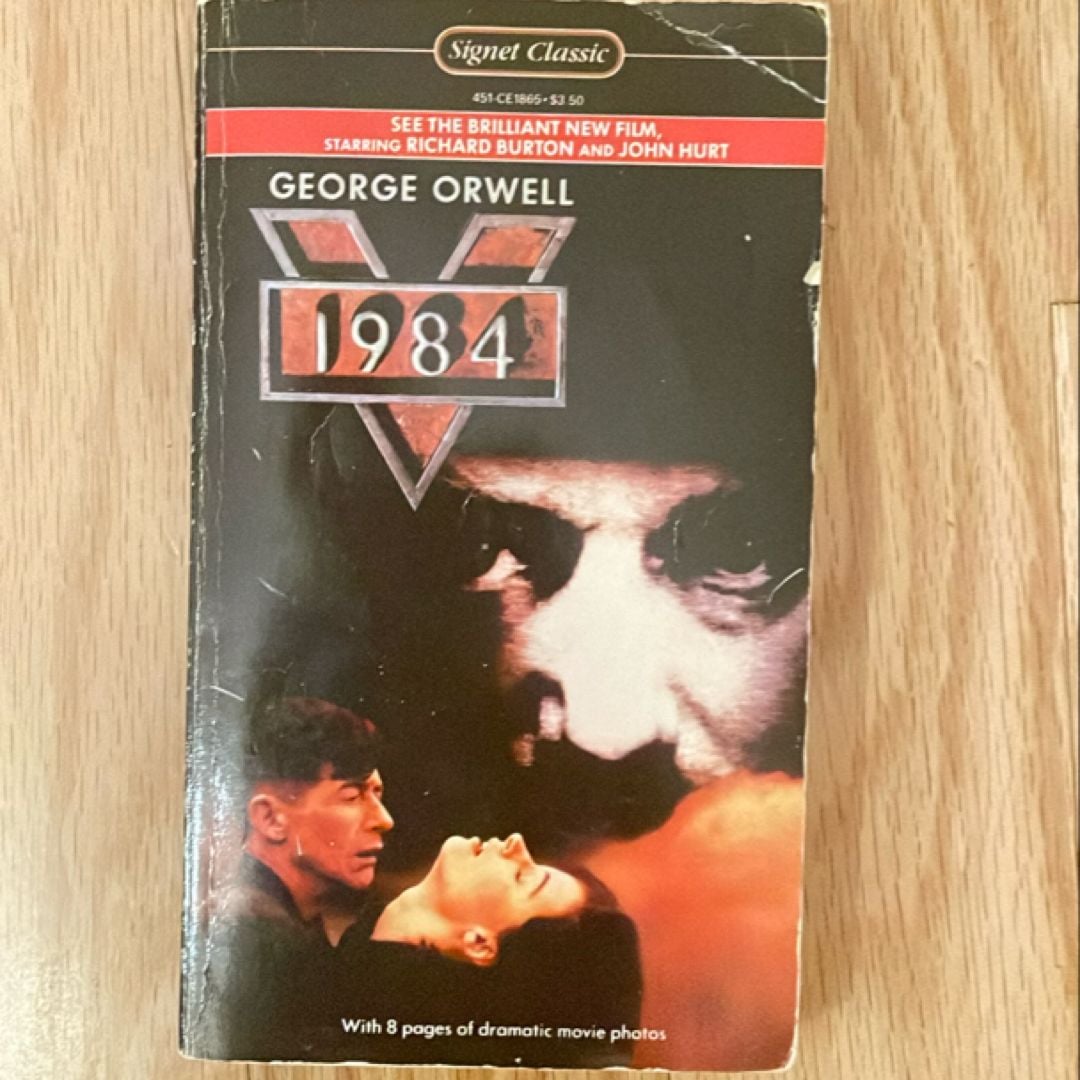 1984 by George Orwell, Paperback | Pangobooks