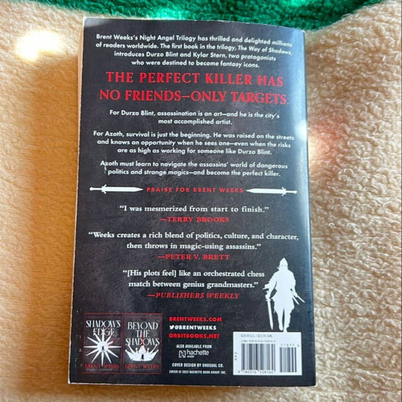 The Way of Shadows by Brent Weeks, Paperback | Pangobooks