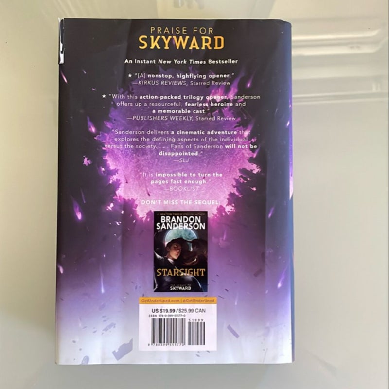 Skyward by Brandon Sanderson, Hardcover | Pangobooks