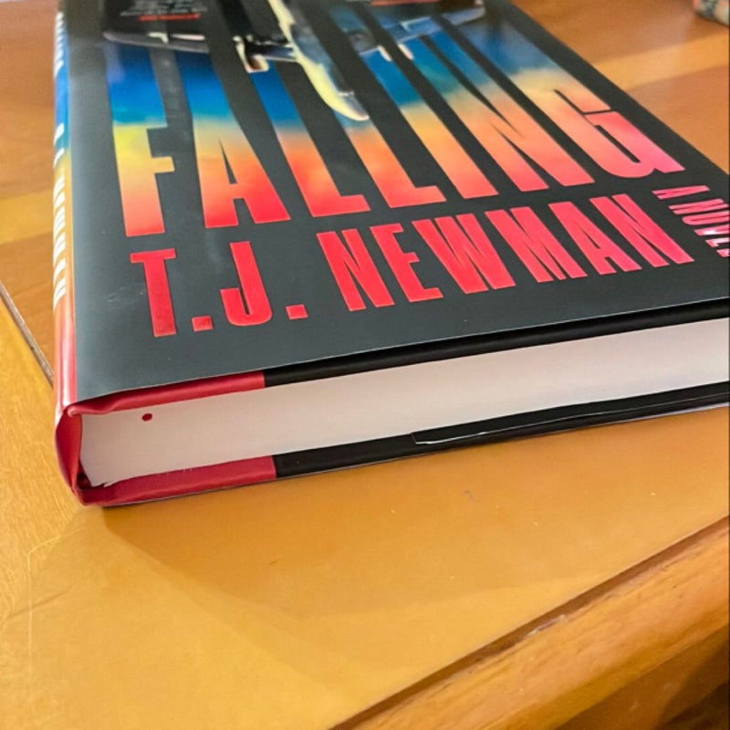 Falling by TJ Newman , Hardcover | Pangobooks