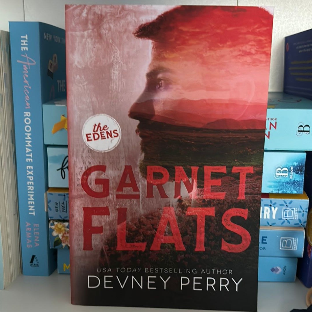 Garnet Flats by Devney Perry, Paperback | Pangobooks