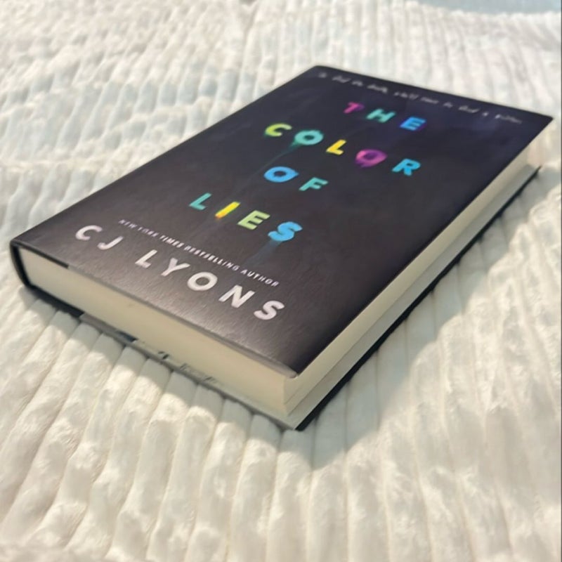 The Color of Lies by CJ Lyons