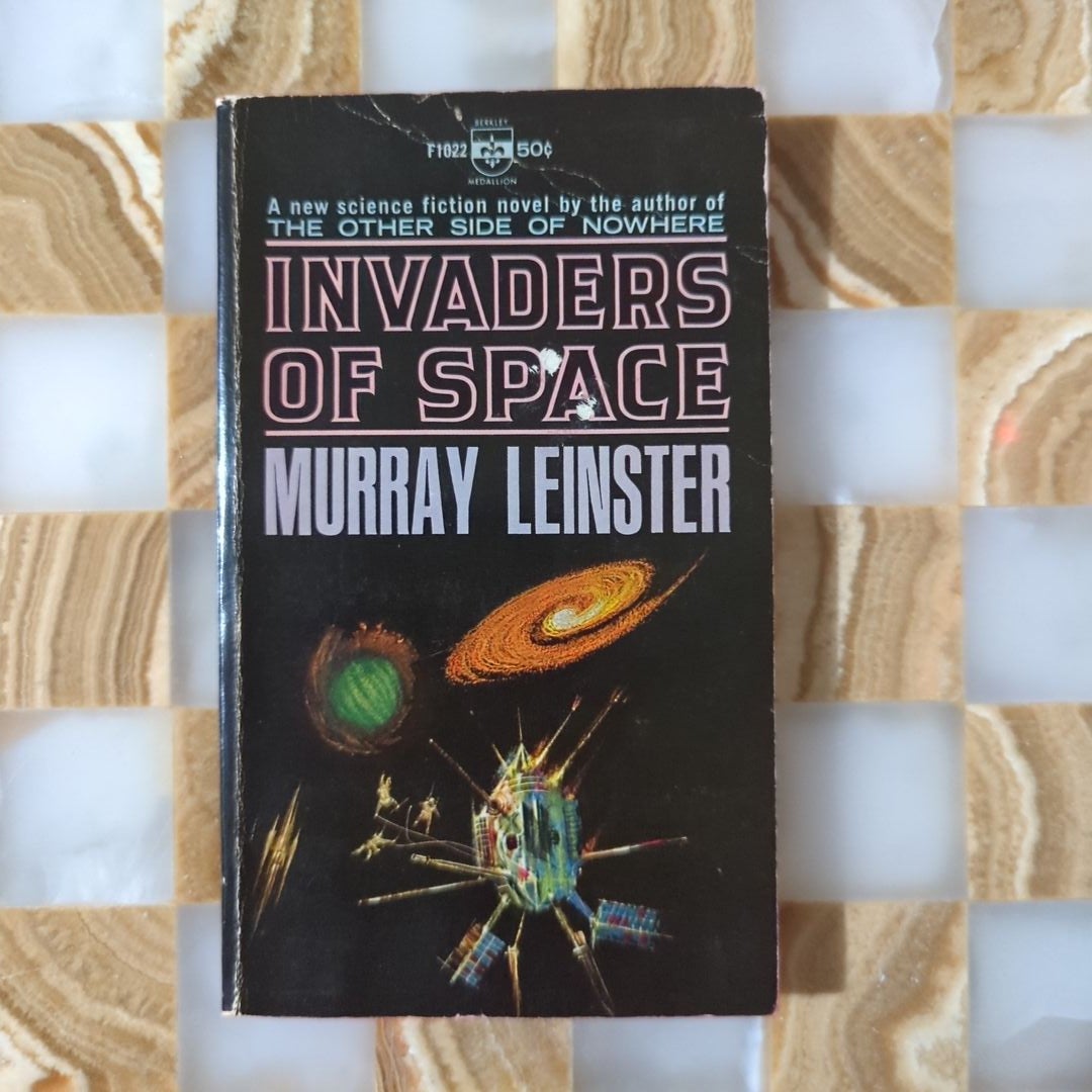 Invaders of Space by Murray Leinster, Paperback | Pangobooks
