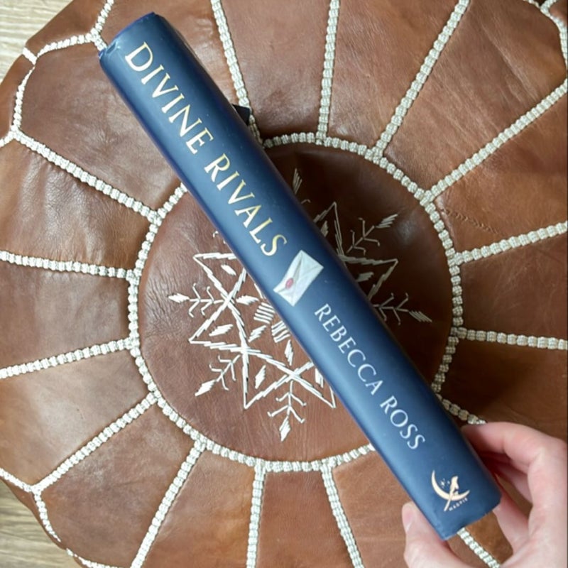 Divine Rivals by Rebecca Ross, Hardcover | Pangobooks