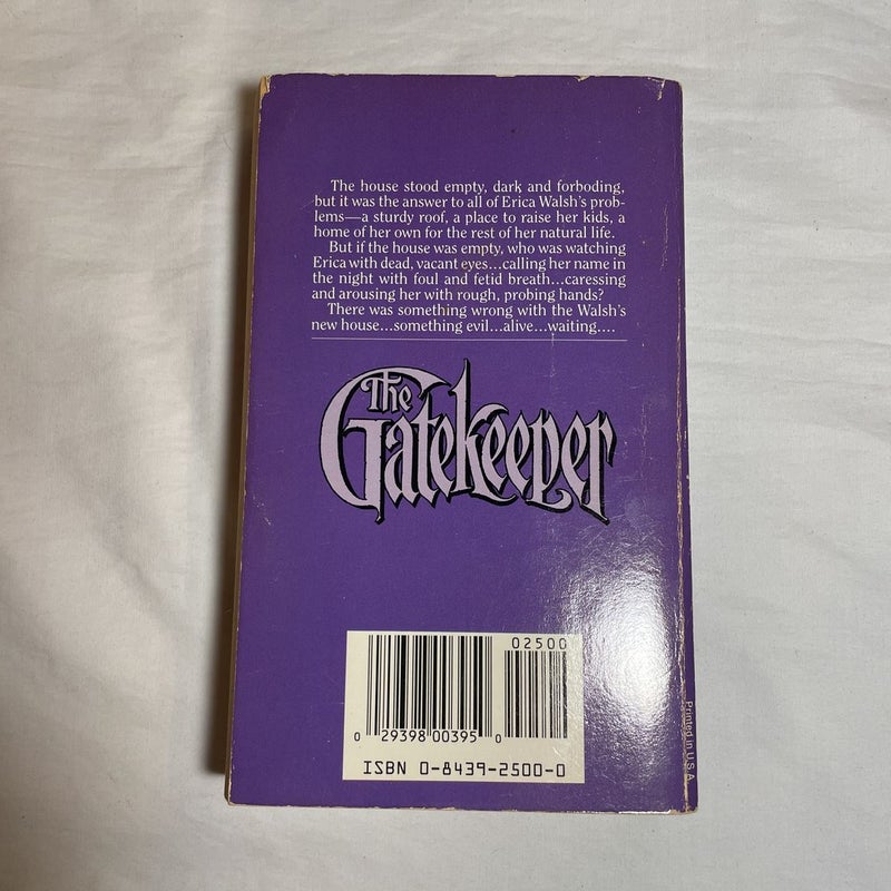 The Gatekeeper by Dana Reed, Paperback | Pangobooks