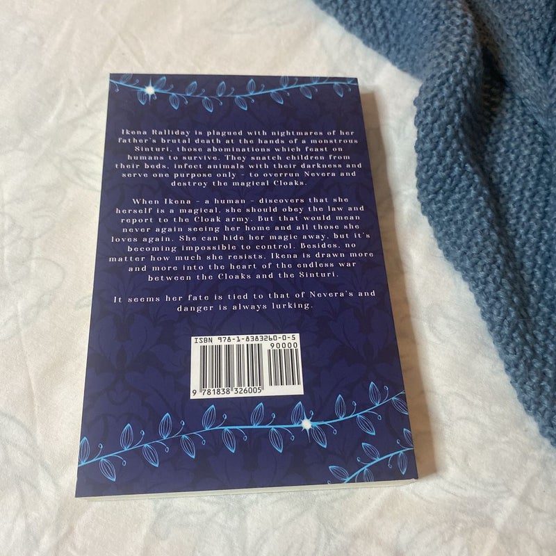 Cloaked Shadows by Melissa Hawkes, Paperback | Pangobooks