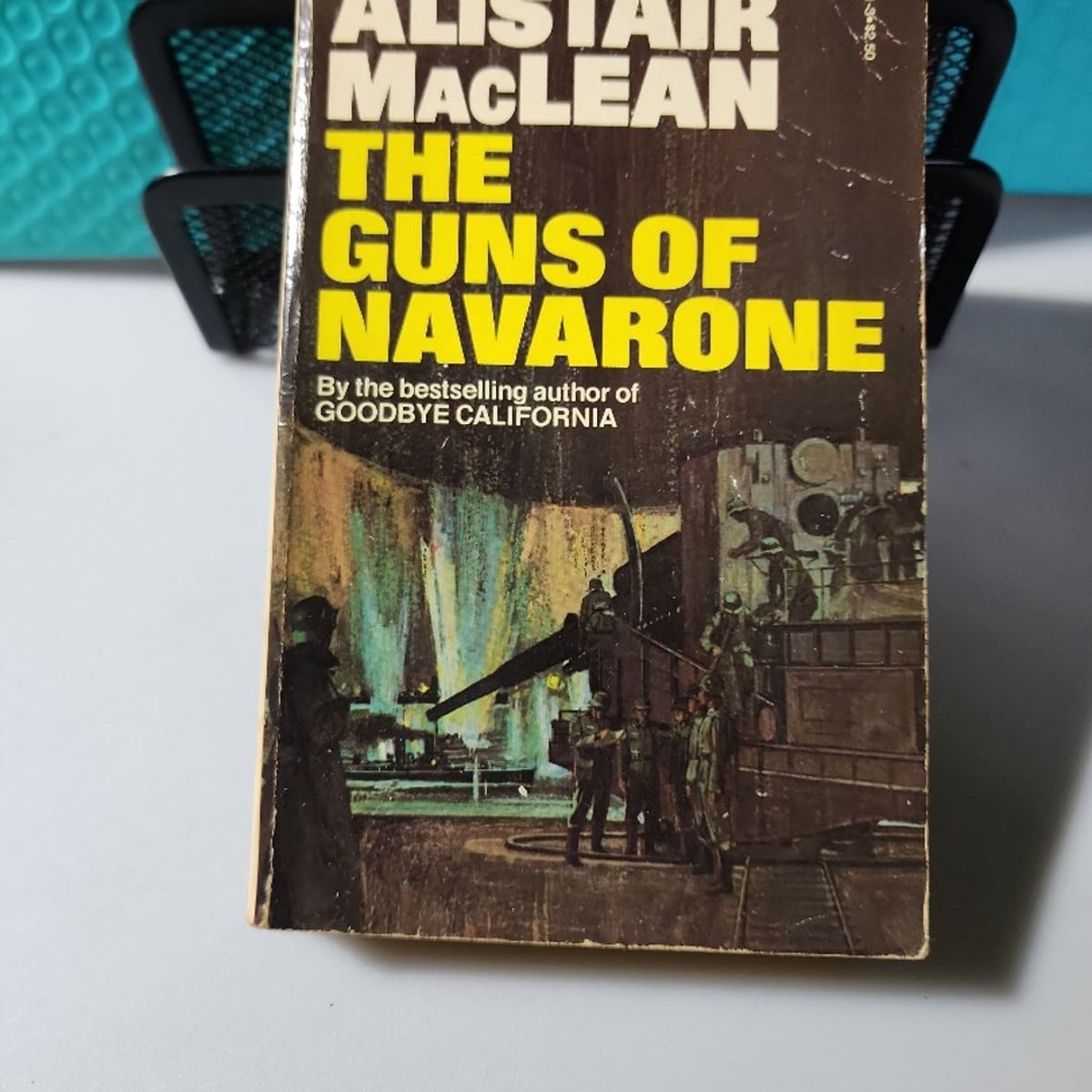 The Guns of Navarone by Alistair MacLean