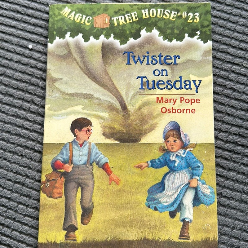 Magic Tree House #23: Twister on Tuesday by Mary Pope Osborne ...