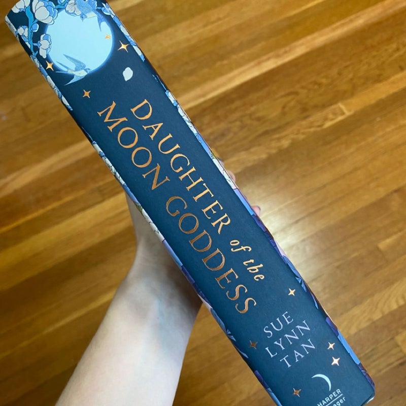 FAIRYLOOT EDITION: Daughter of the Moon Goddess by Sue Lynn Tan, Hardcover | Pangobooks