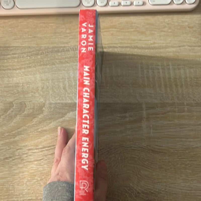 Main Character Energy by Jamie Varon, Paperback | Pangobooks