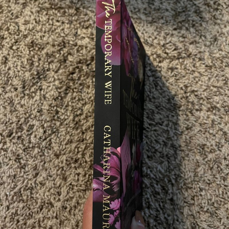 The temporary wife by Catharina Maura , Paperback | Pangobooks