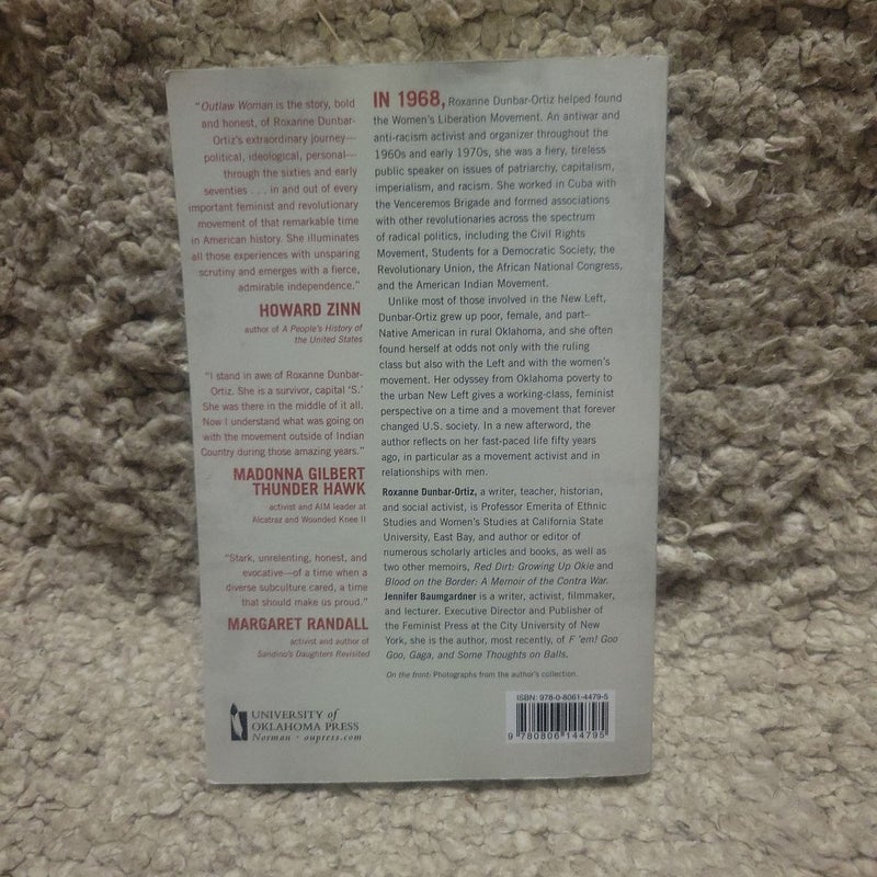 Outlaw Woman by Roxanne Dunbar-Ortiz, Paperback | Pangobooks