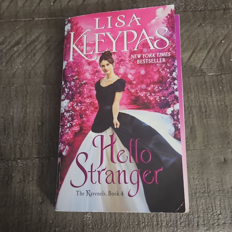 Hello Stranger by Lisa Kleypas