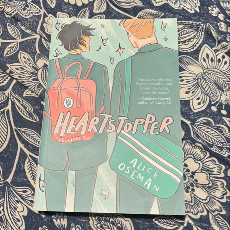 Heartstopper 1-4 by Alice Oseman, Paperback | Pangobooks