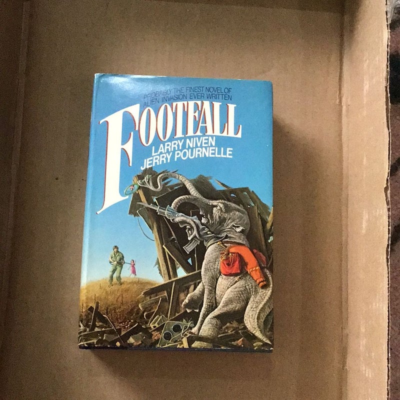 Footfall 17 by Larry Niven, Hardcover | Pangobooks