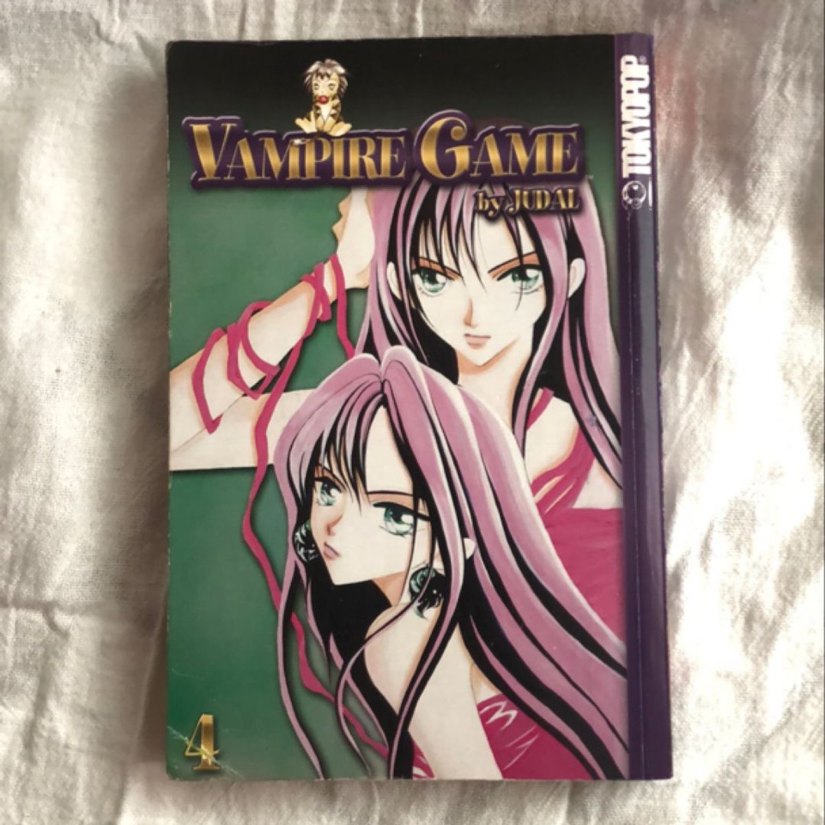 Vampire Game by Judal, Ikoi Hiroe, Jason Deitrich