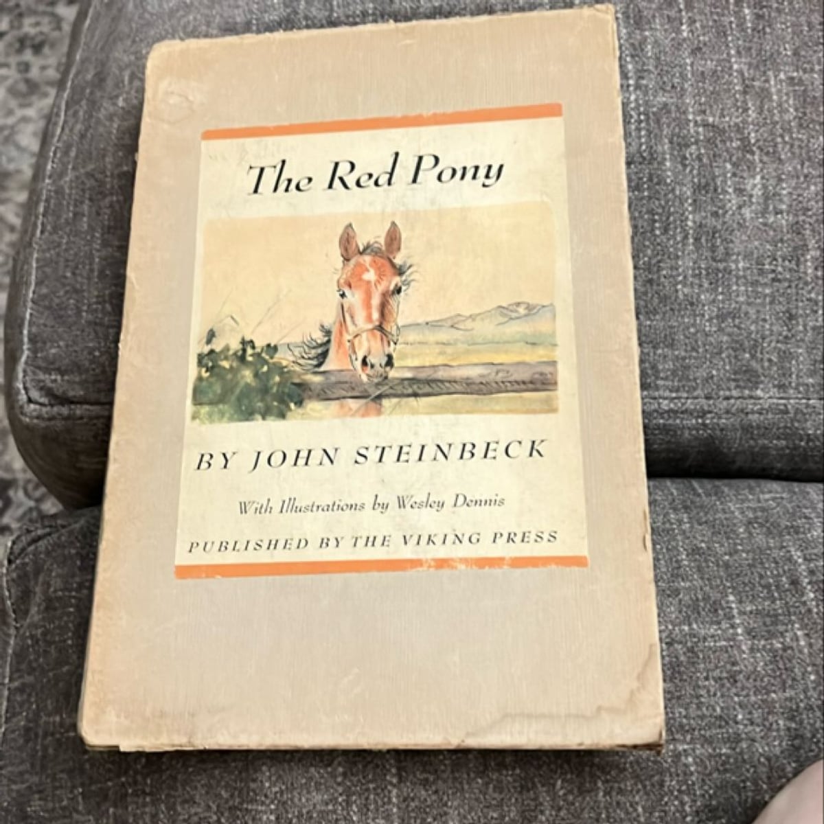 The Red Pony by John Steinbeck, Hardcover | Pangobooks