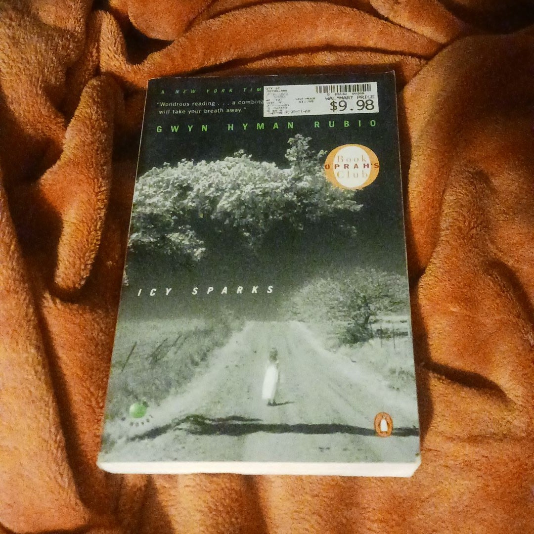 Icy Sparks by Gwyn Hyman Rubio, Paperback | Pangobooks