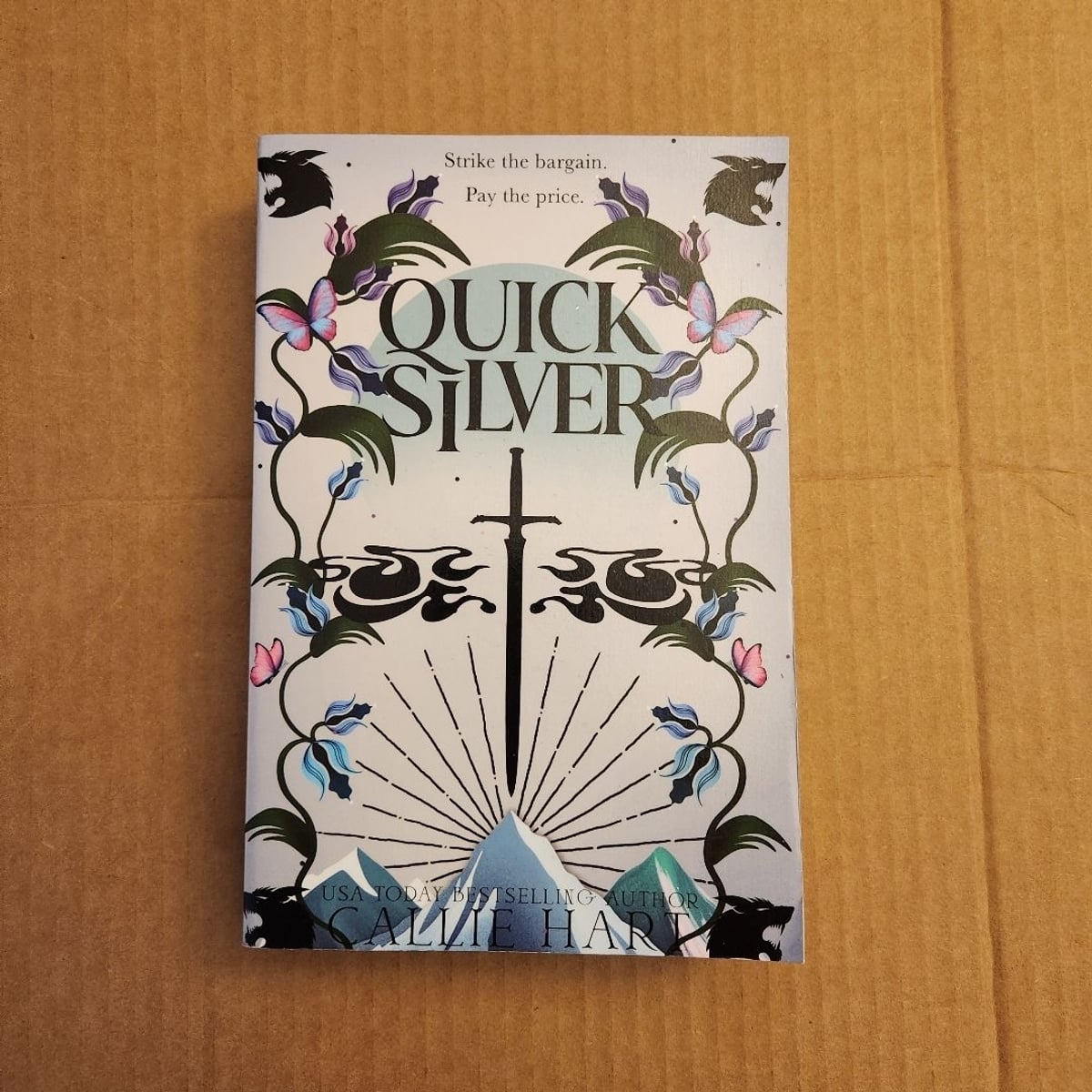 Quicksilver original cover by Callie Hart , Paperback | Pangobooks