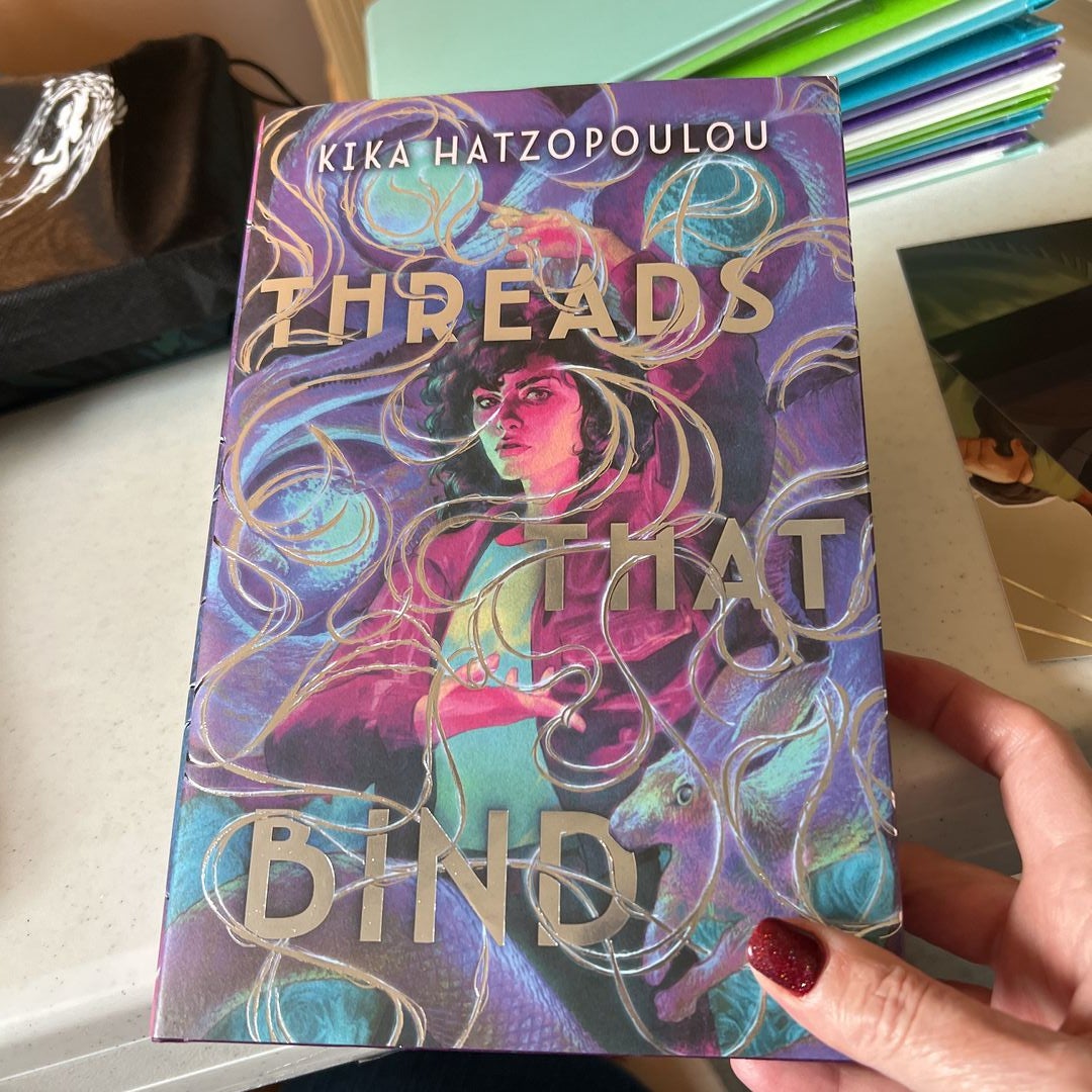Threads That Bind by Kika Hatzopoulou, Hardcover | Pangobooks
