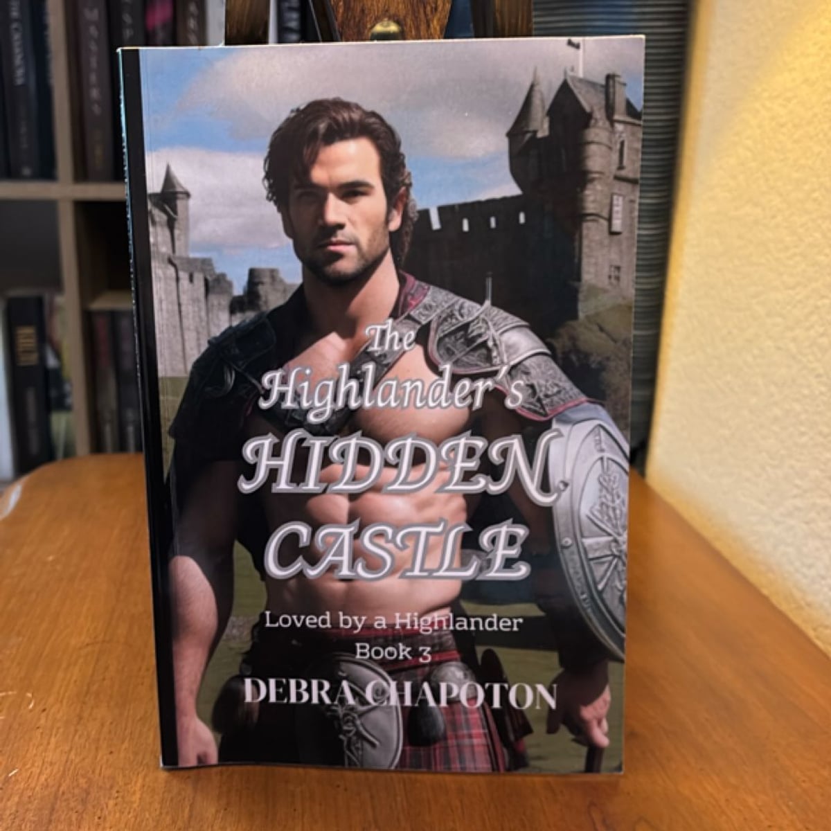 The Highlander's Hidden Castle by Marlisa Kriscott, Debra Chapoton