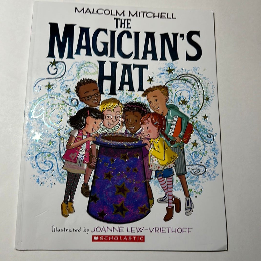 The Magician’s Hat by Malcolm Mitchell, Paperback | Pangobooks