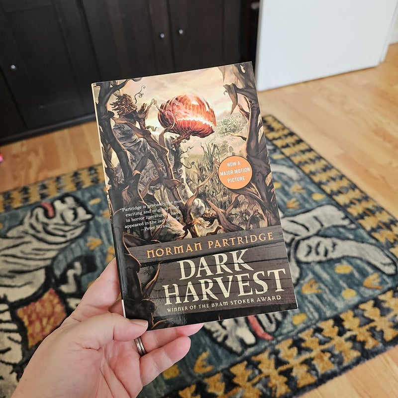 Dark Harvest by Norman Partridge, Paperback | Pangobooks