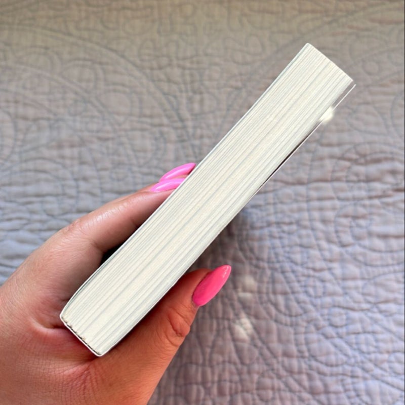 Feel the Bern by Andrew Shaffer, Paperback | Pangobooks