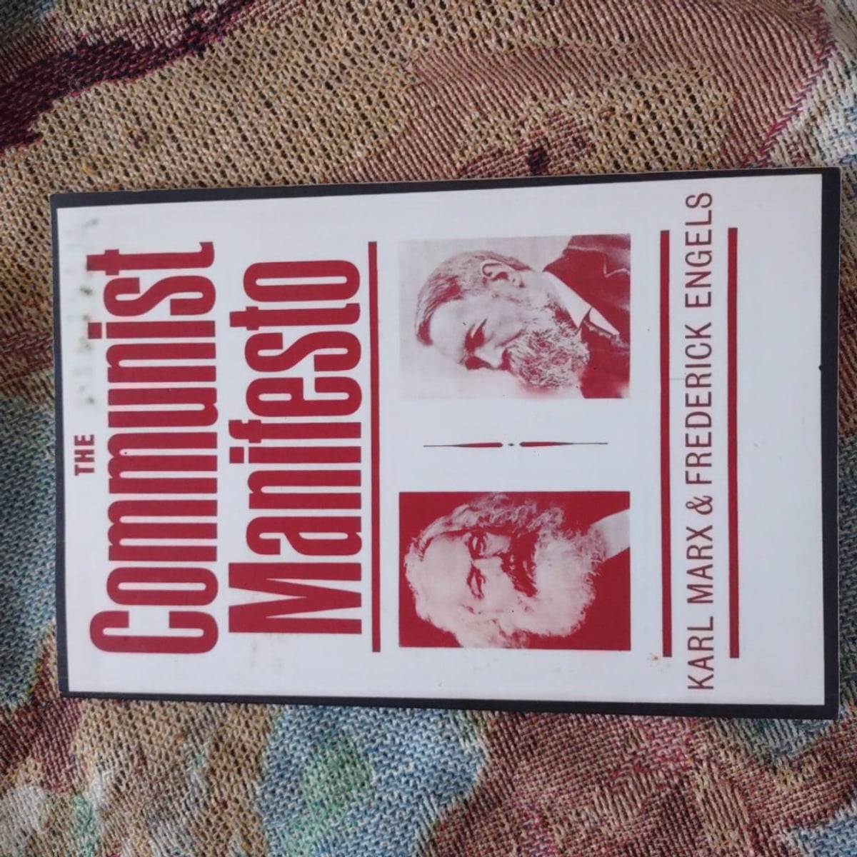 The Communist Manifesto [annotated] by Karl Marx