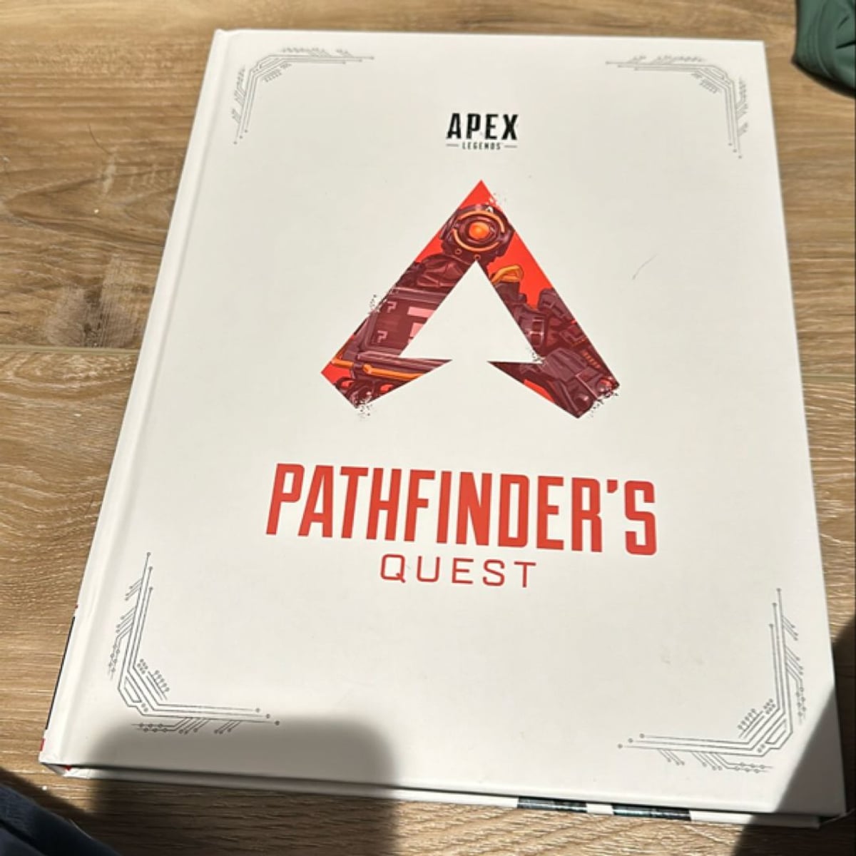 Apex Legends: Pathfinder's Quest (Lore Book) by Respawn Entertainment