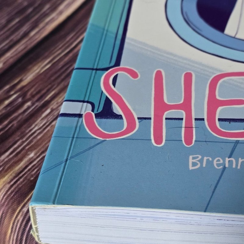 Sheets by Brenna Thummler, Paperback | Pangobooks