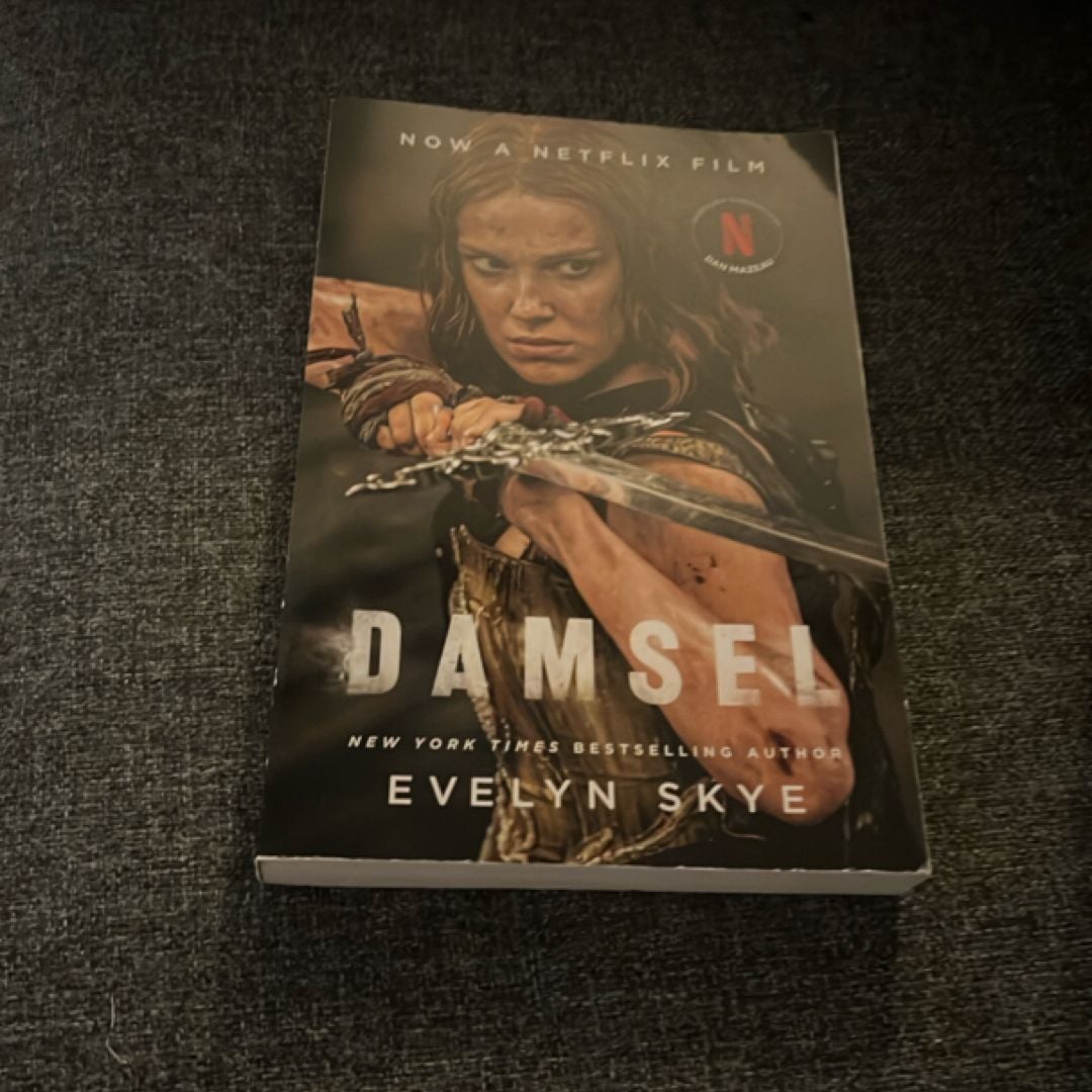Damsel by Evelyn Skye, Paperback | Pangobooks