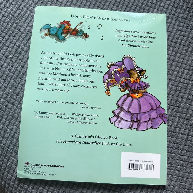 Dogs Don't Wear Sneakers by Laura Numeroff, Paperback | Pangobooks