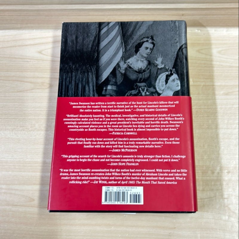 Manhunt by James L. Swanson, Hardcover | Pangobooks