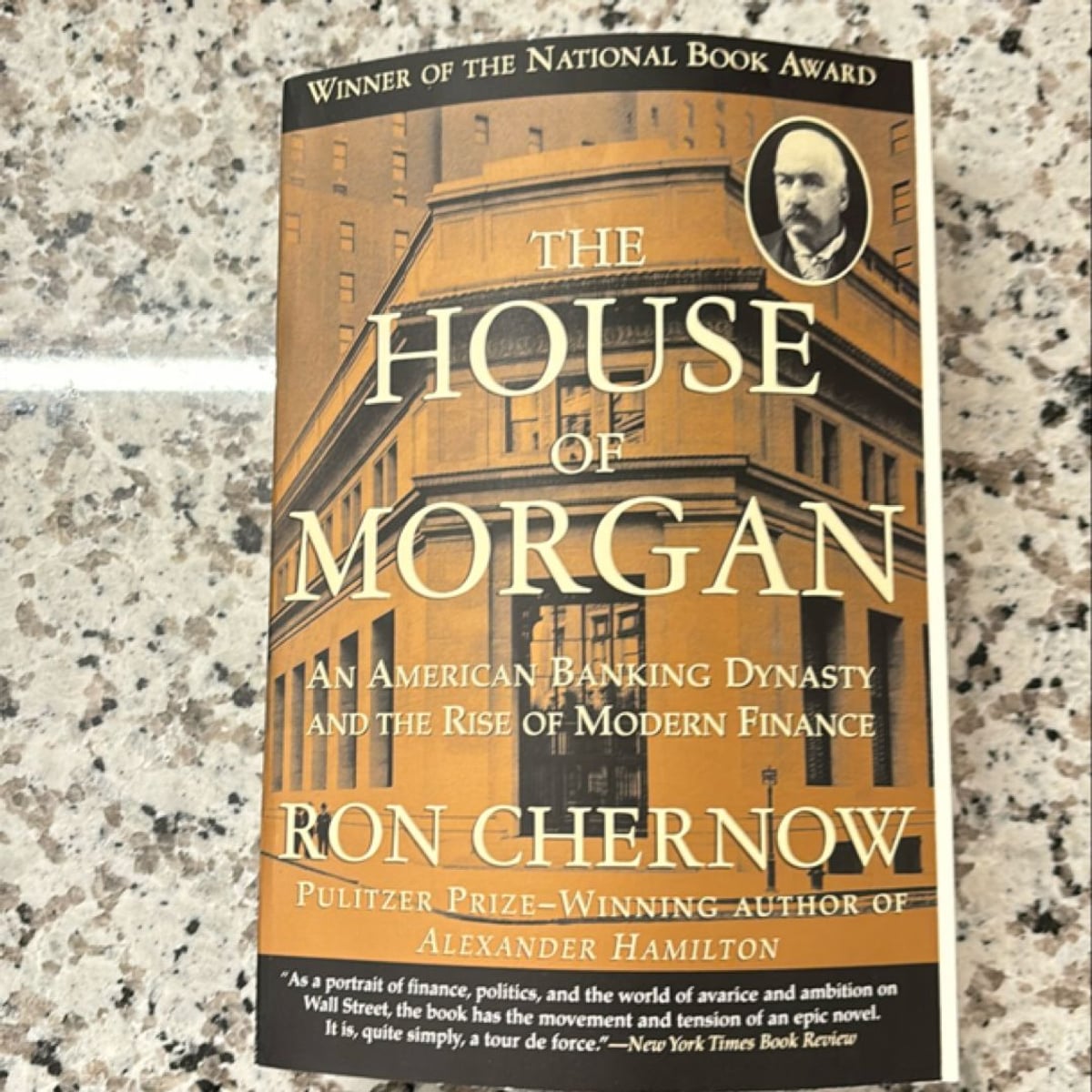 The House of Morgan by Ron Chernow