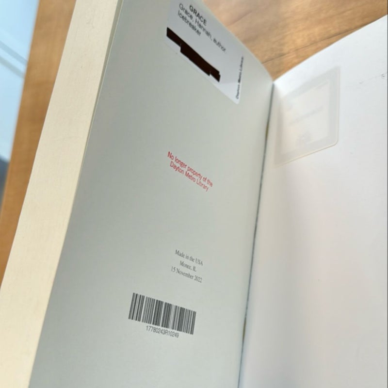 Icebreaker PINK SPINE INDIE OOP COVER by Hannah Grace , Paperback ...