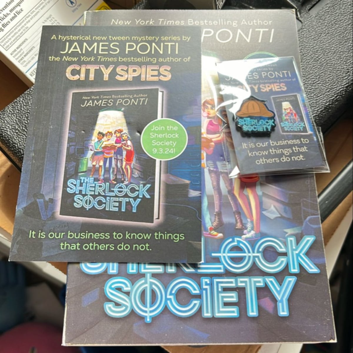 Sherlock society by James ponti, Paperback | Pangobooks