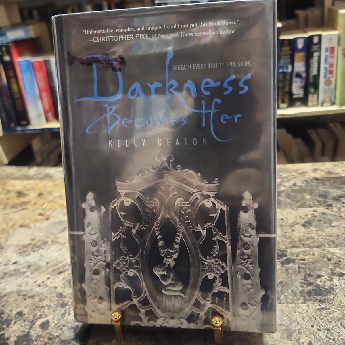 Darkness Becomes Her by Kelly Keaton