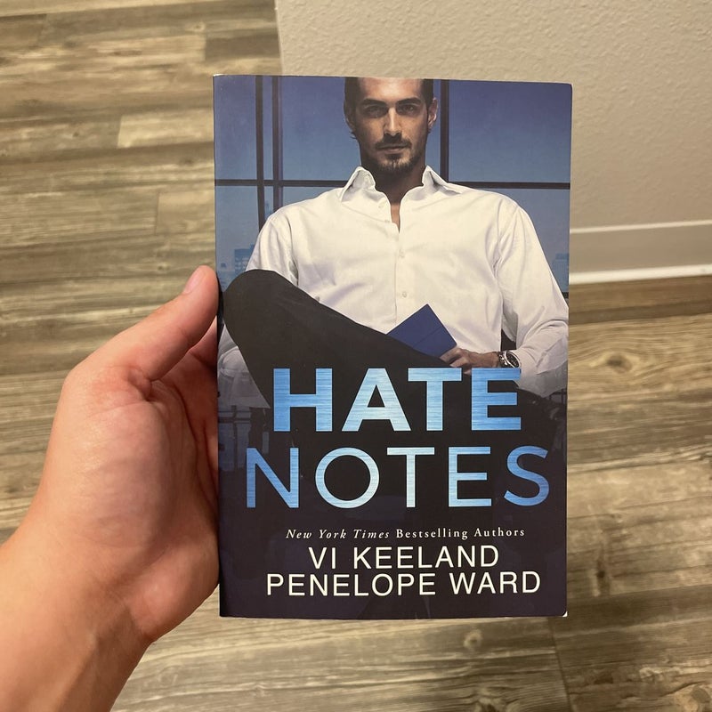 Hate Notes by Vi Keeland, Paperback | Pangobooks
