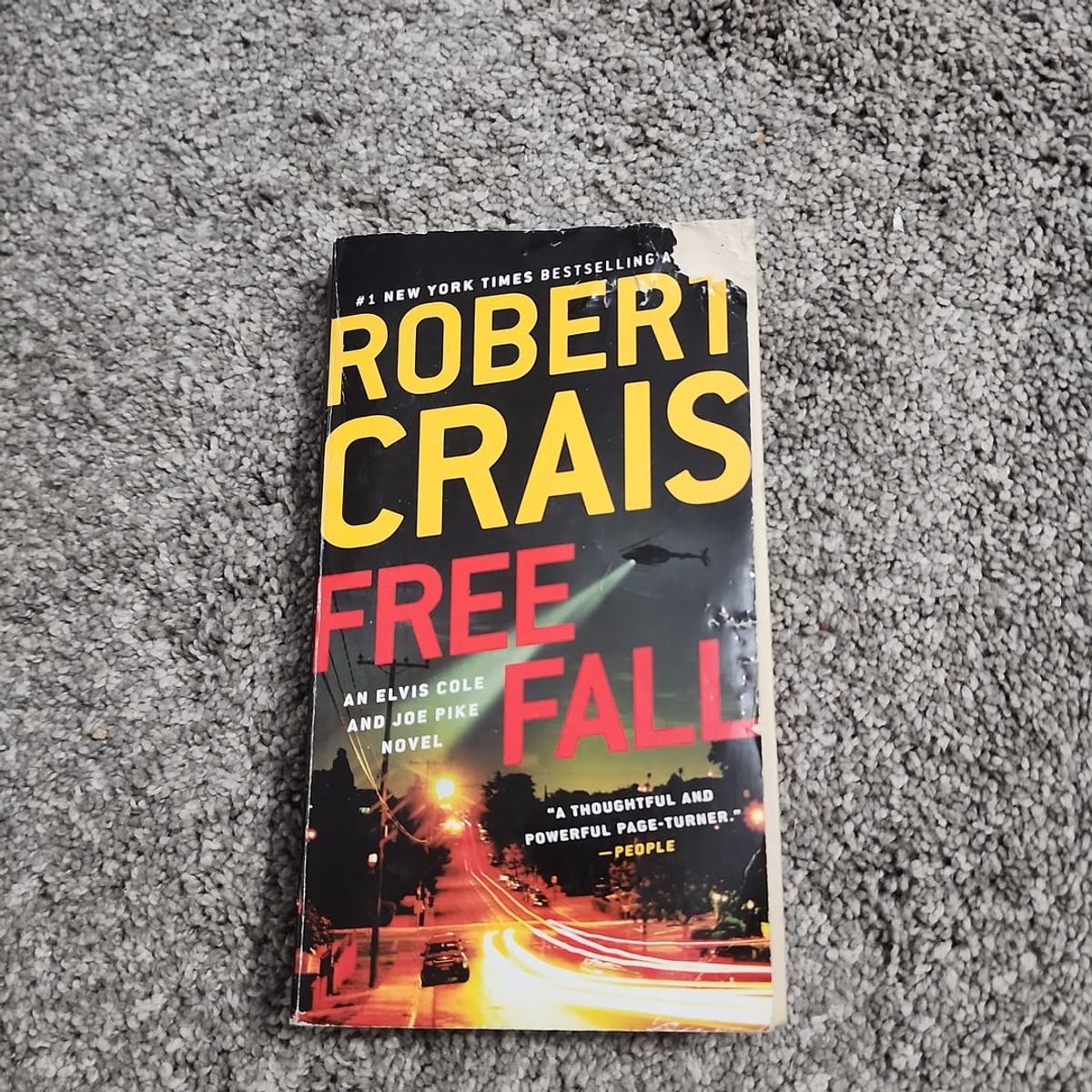 Free Fall by Robert Crais