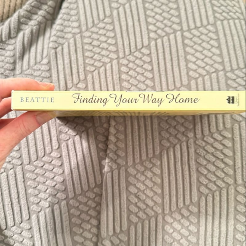Finding Your Way Home by Melody Beattie, Paperback | Pangobooks