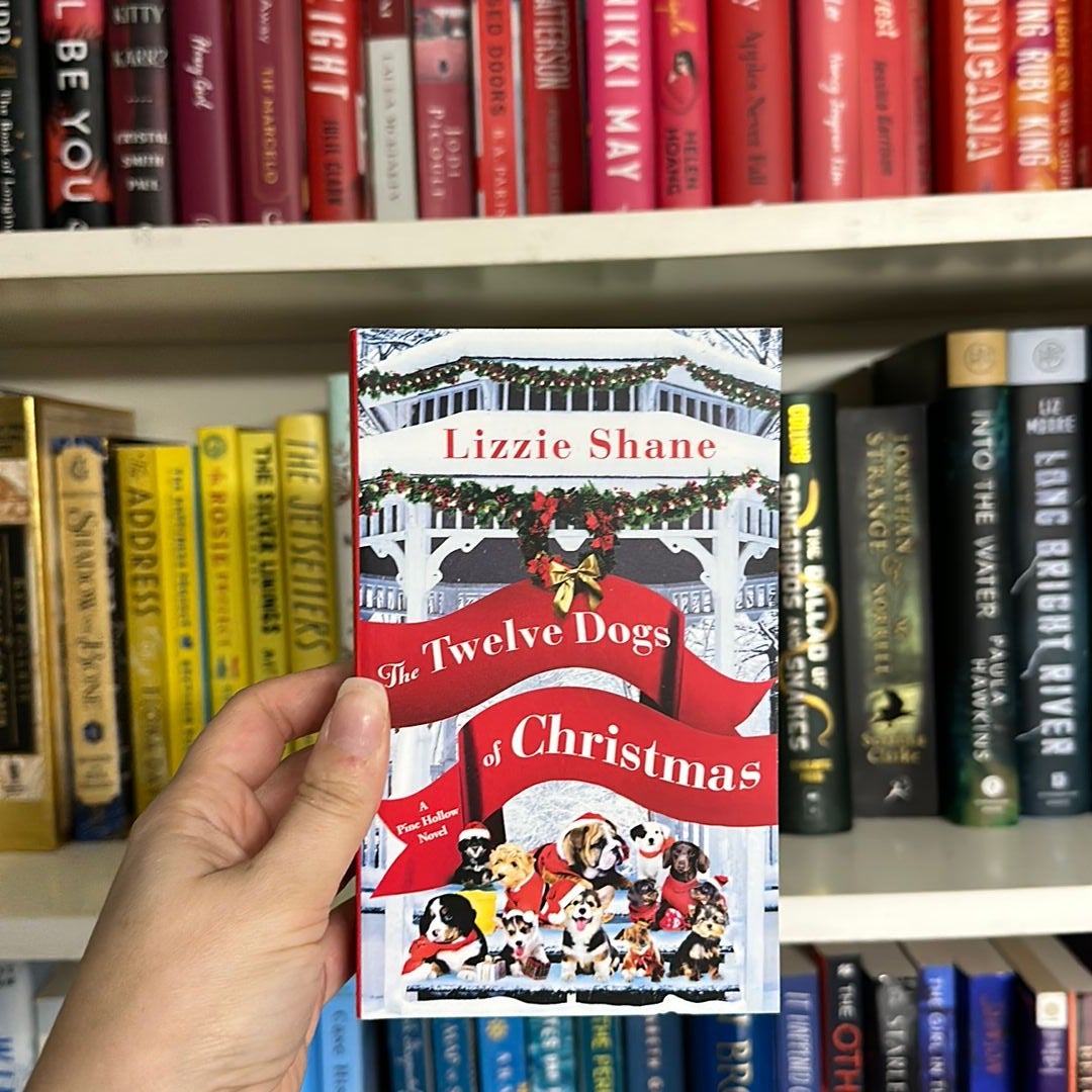 The Twelve Dogs of Christmas by Lizzie Shane