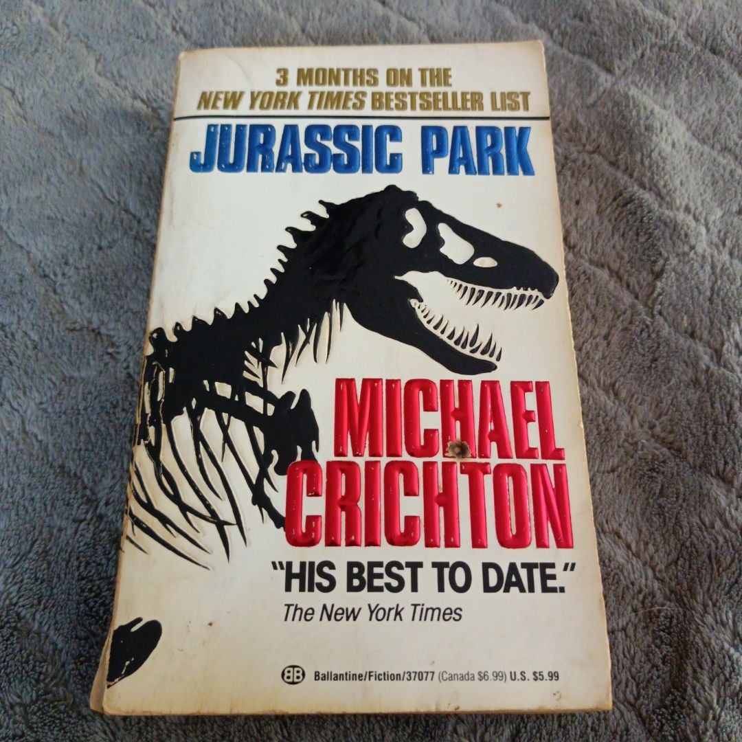 Jurassic Park by Michael Crichton, Paperback | Pangobooks