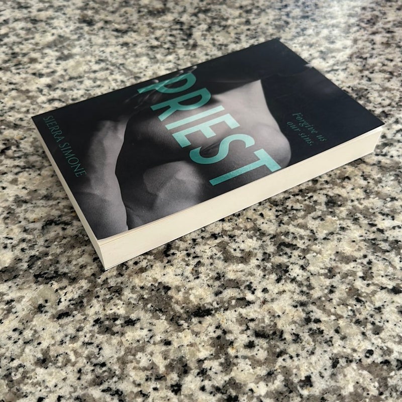 Priest - OOP Cover by Sierra Simone, Paperback | Pangobooks